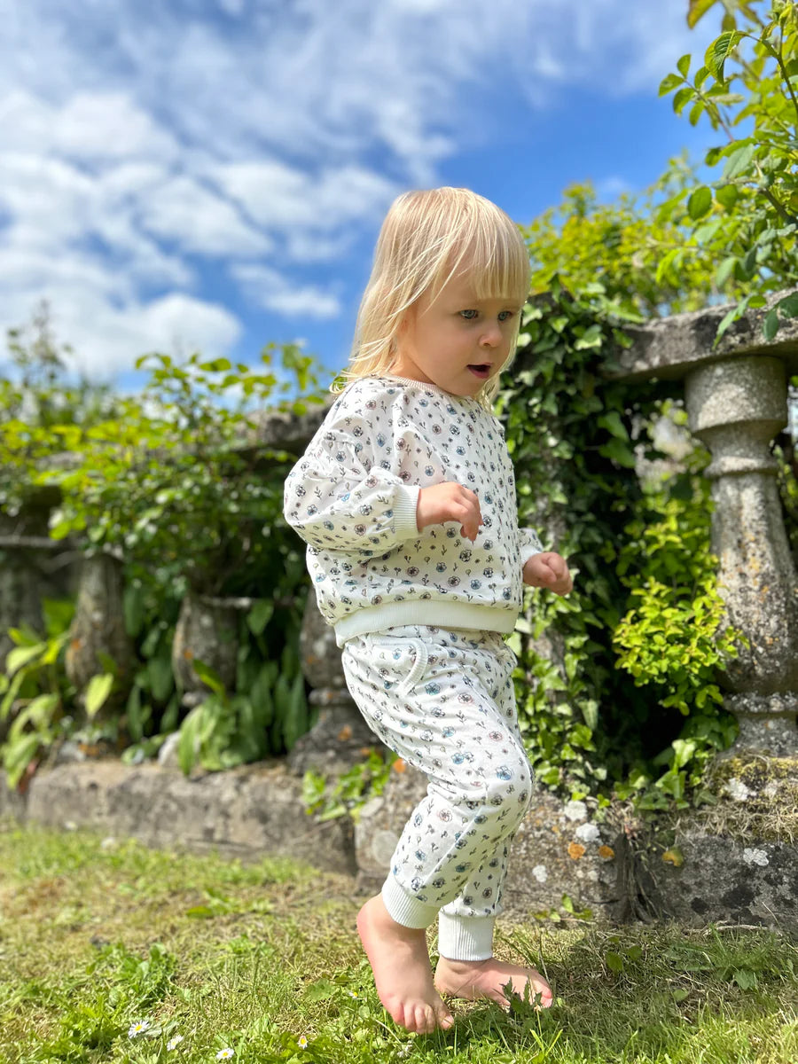 Ettie H Terri White Flowers Top Goldenbug